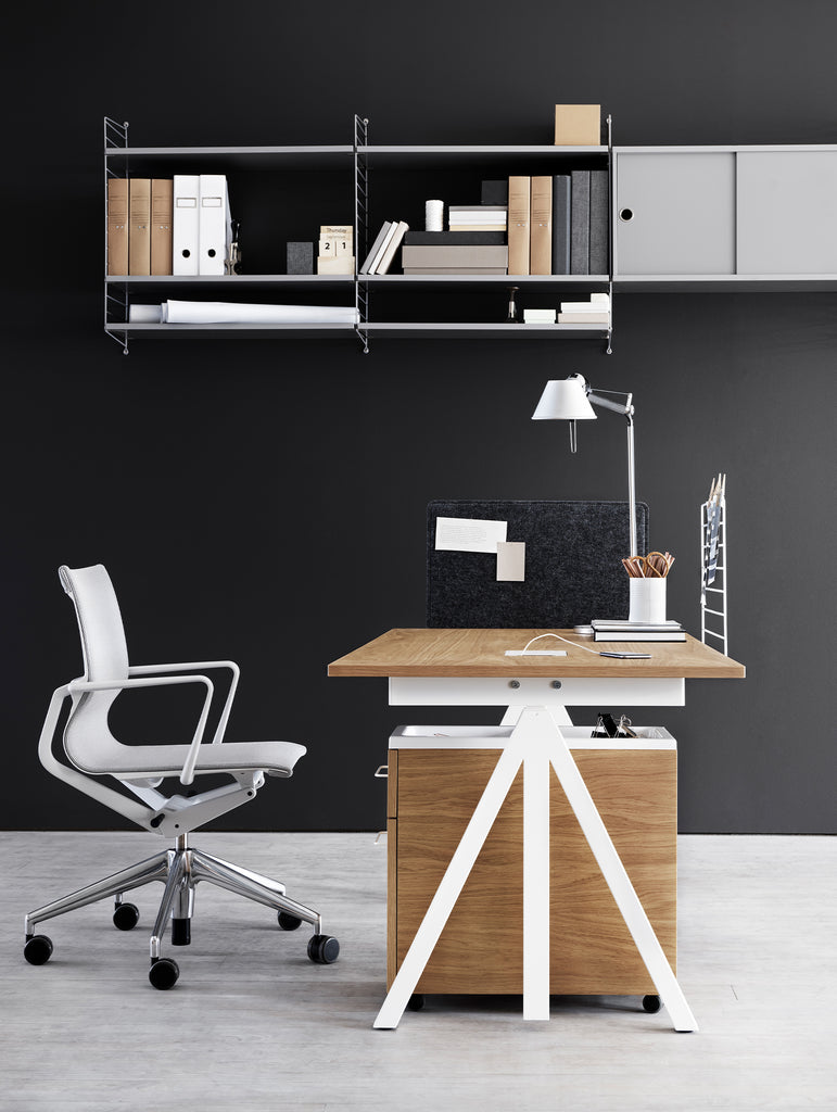 Height Adjustable Work Desk by String · Really Well Made