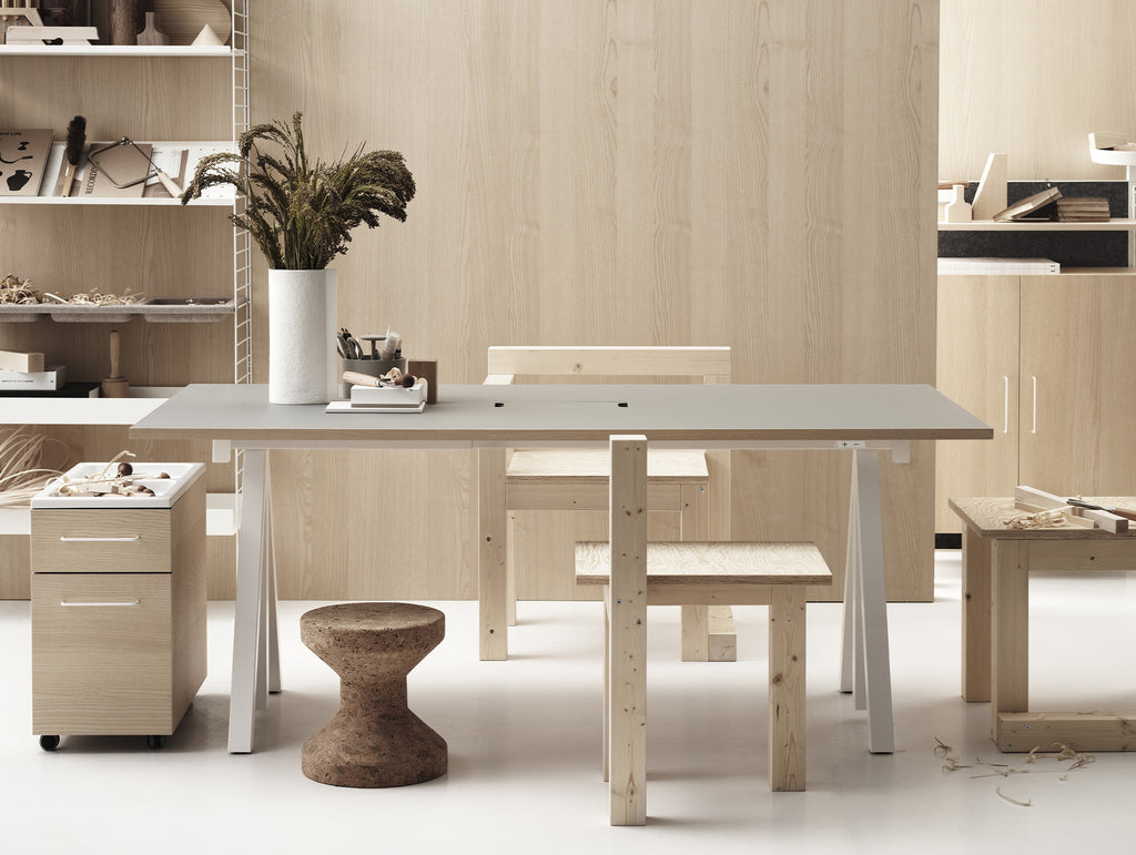 Height Adjustable Work Desk by String · Really Well Made