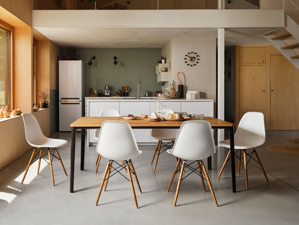 Plate Dining Table by Vitra · Really Well Made